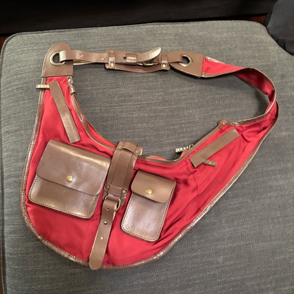 Free People | Bags | Vintagefree People Blue Ridge Sling Saddle Leather ...
